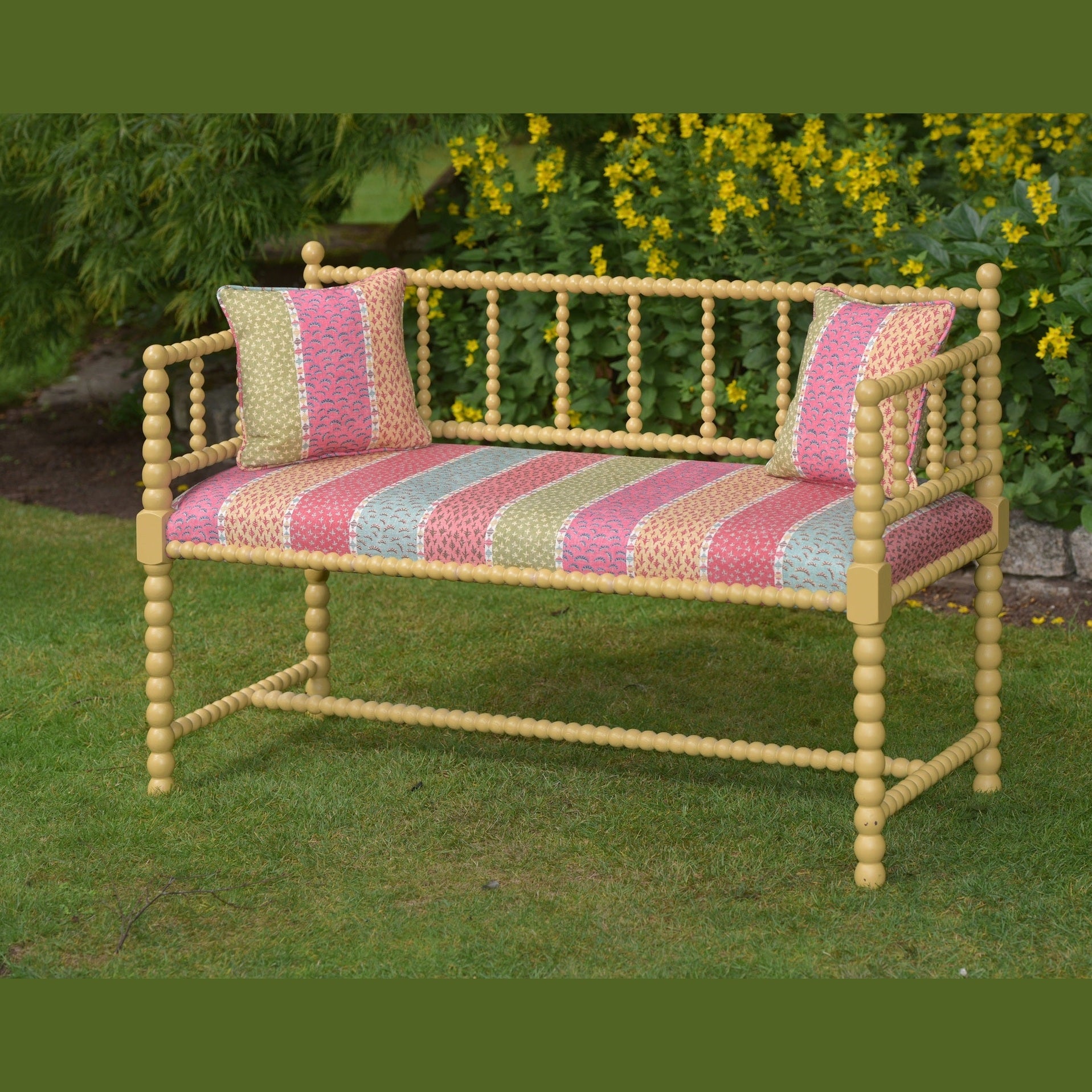 End of Bed/Window Seat – Clock House Furniture
